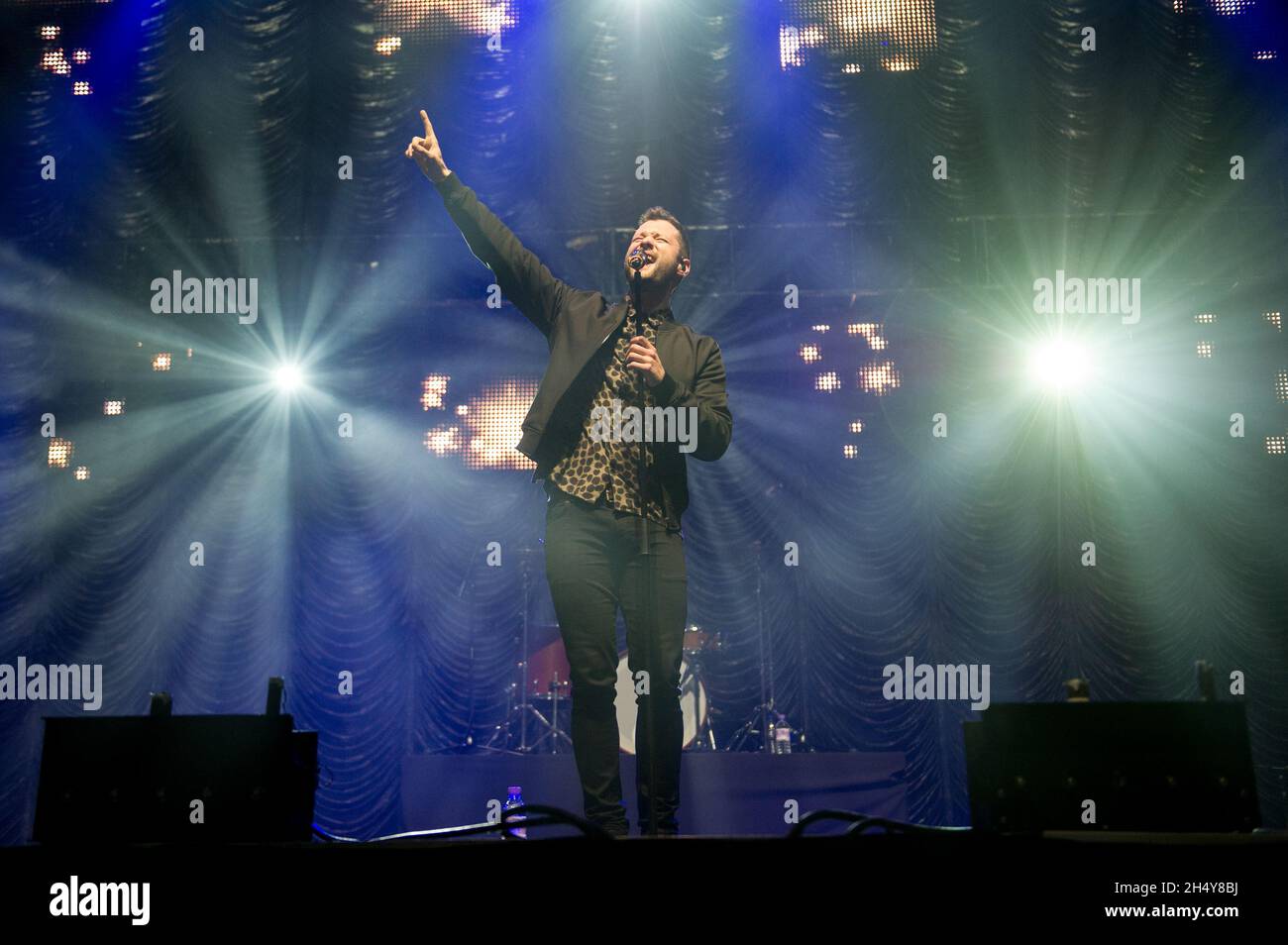Calum scott stage hi-res stock photography and images - Alamy