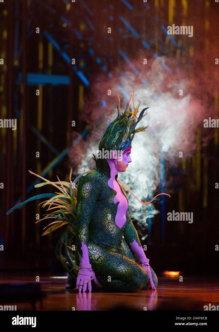 Cirque du Soleil cast performing Varekai at the Genting Arena in ...
