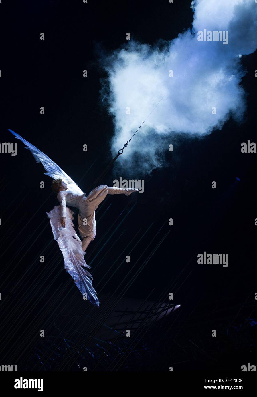 Cirque du Soleil cast performing Varekai at the Genting Arena in ...