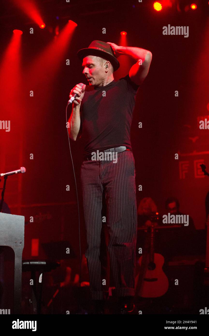 Stuart murdoch hi-res stock photography and images - Alamy