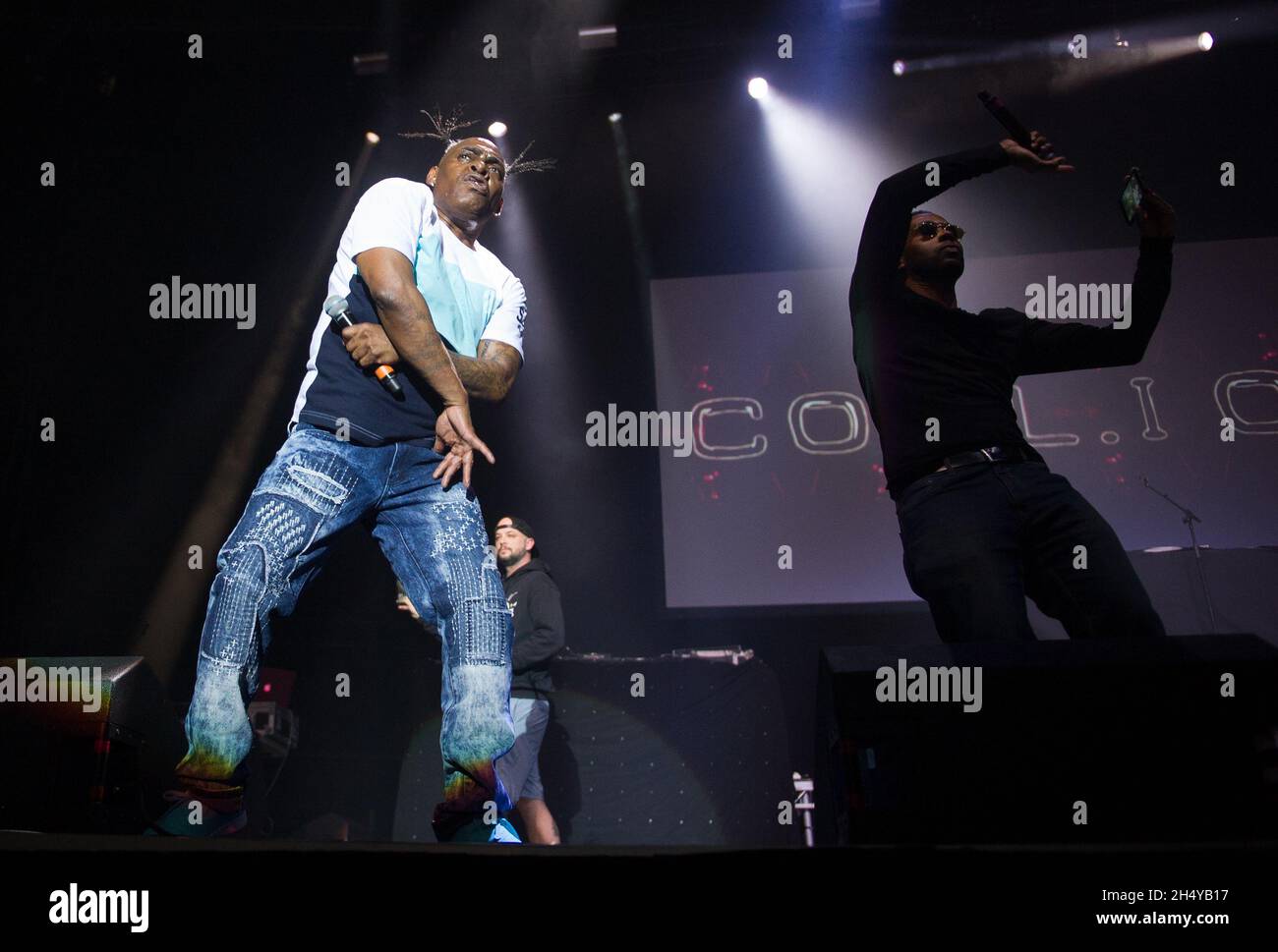 Rapper coolio in concert hi-res stock photography and images - Alamy