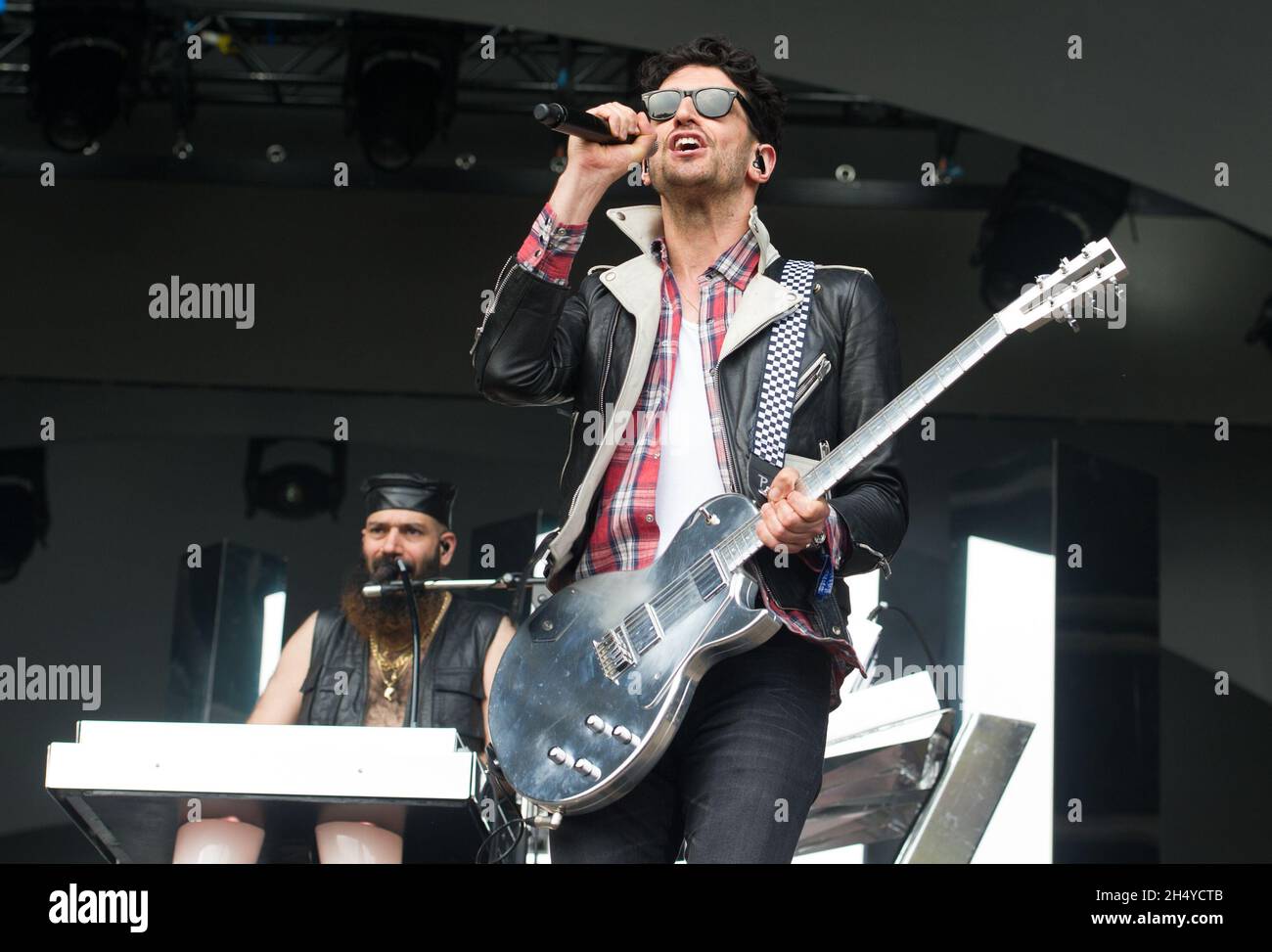 Chromeo band hi-res stock photography and images - Alamy