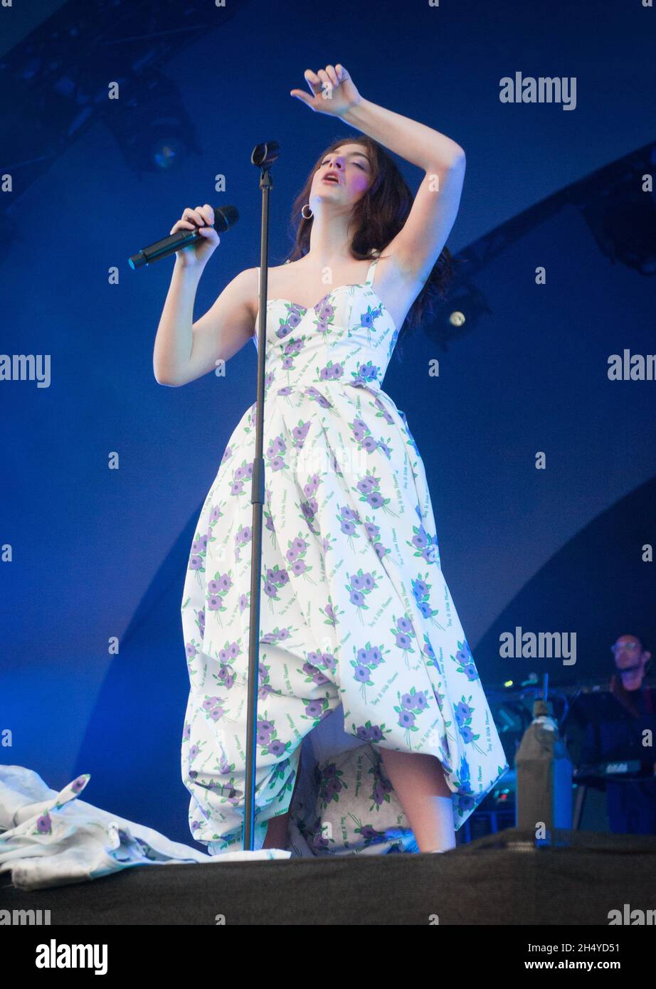 Lorde 2018 hi-res stock photography and images - Alamy