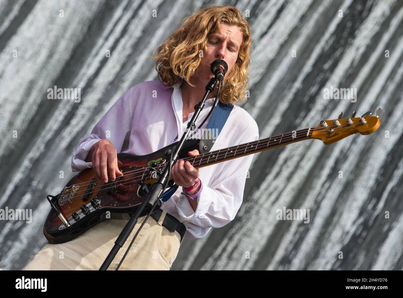 Parcels on stage hi-res stock photography and images - Alamy