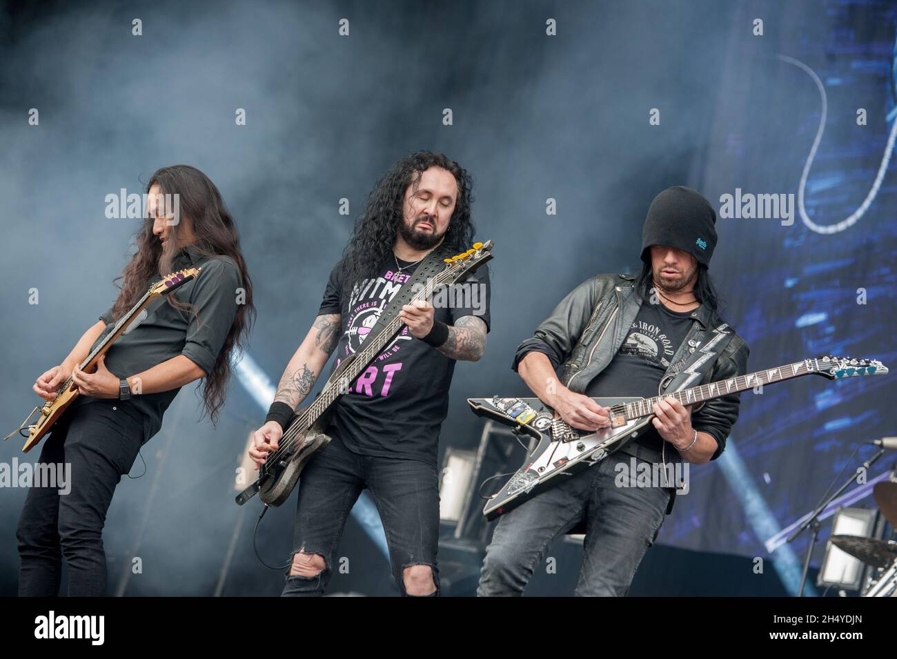 Herman Li, Frederic Leclercq and Sam Totman of Dragonforce perform live ...