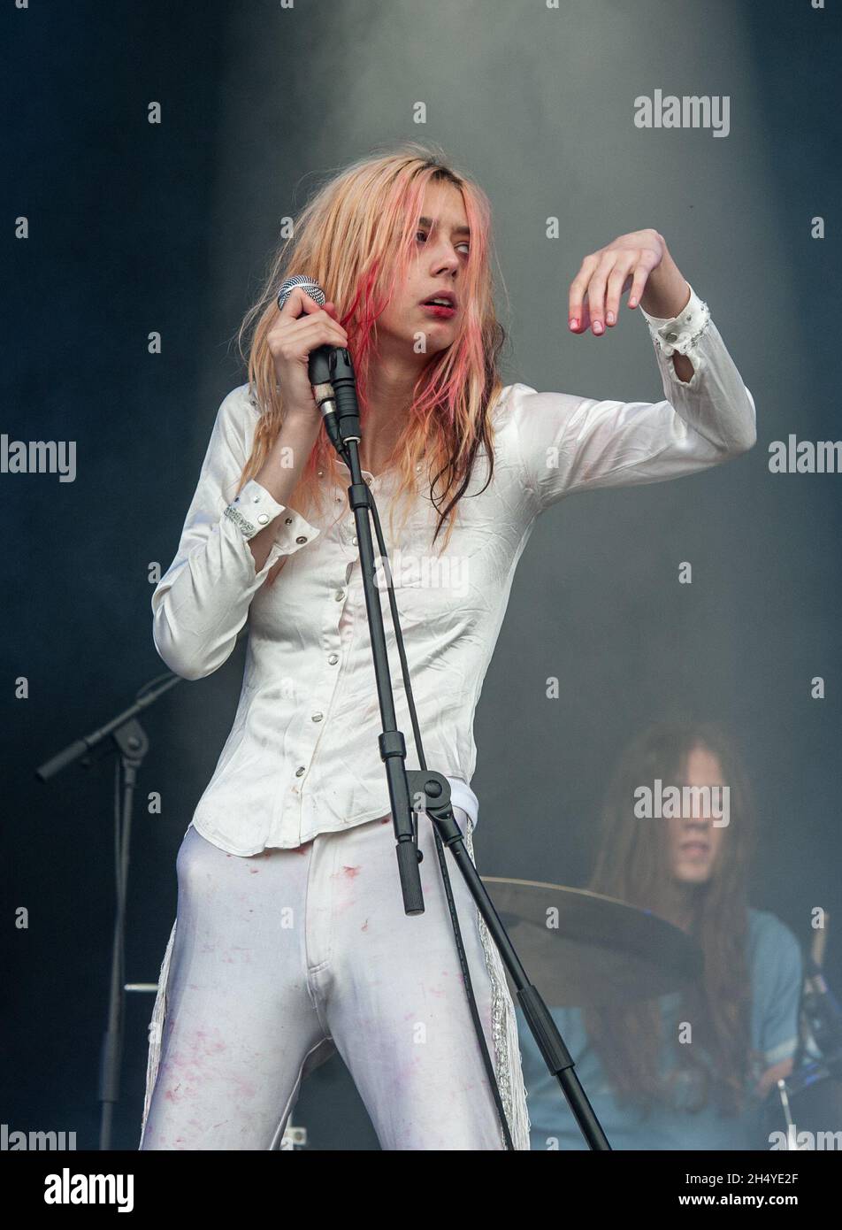Arrow D Wilde of Starcrawler performs live on stage on day 3 of ...