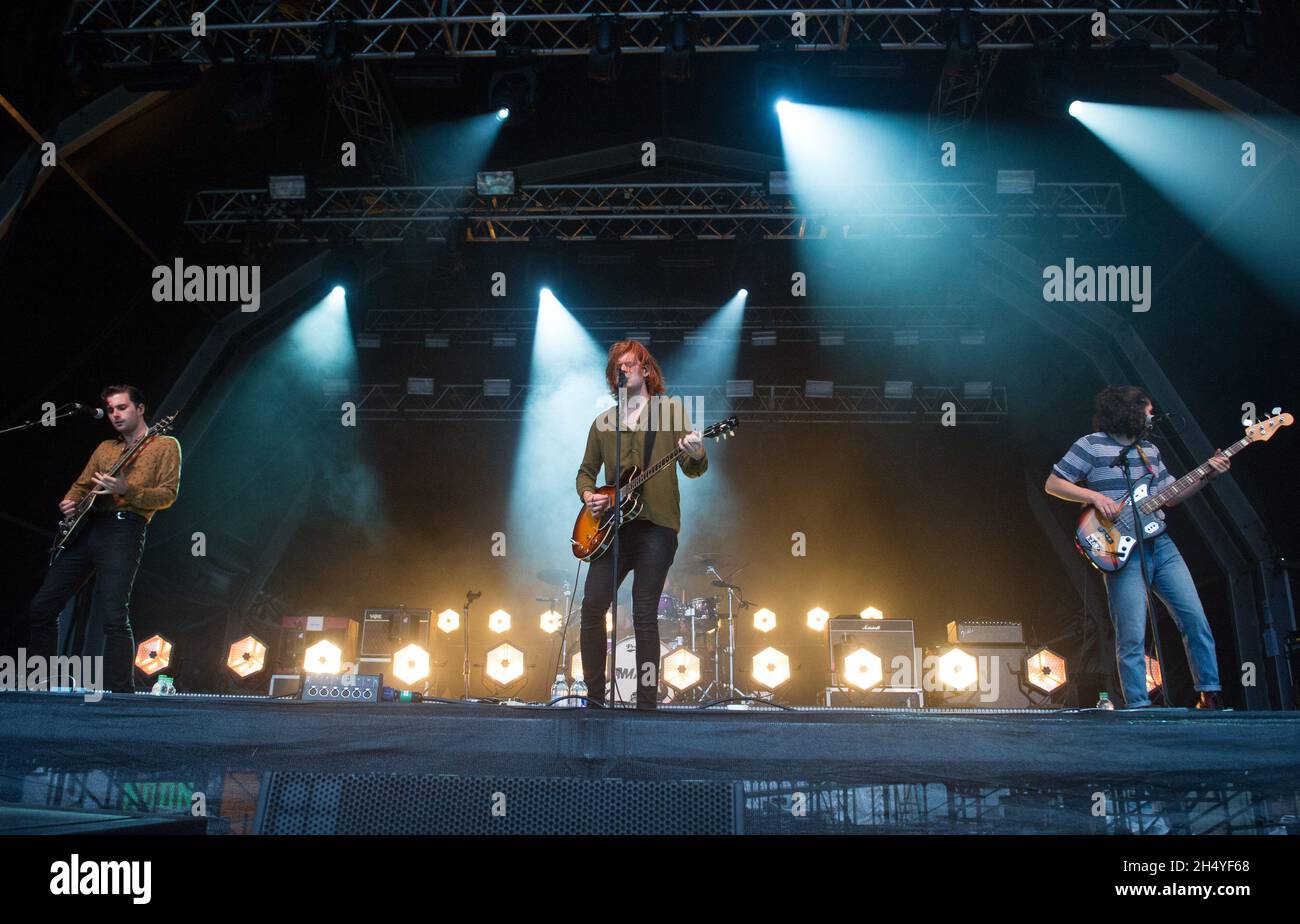 Chris alderton and elliot briggs of the amazons hi-res stock ...
