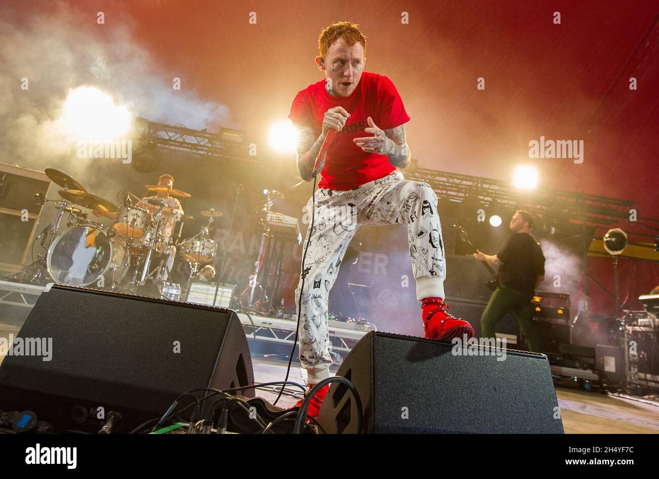 Frank carter singer hi-res stock photography and images - Alamy