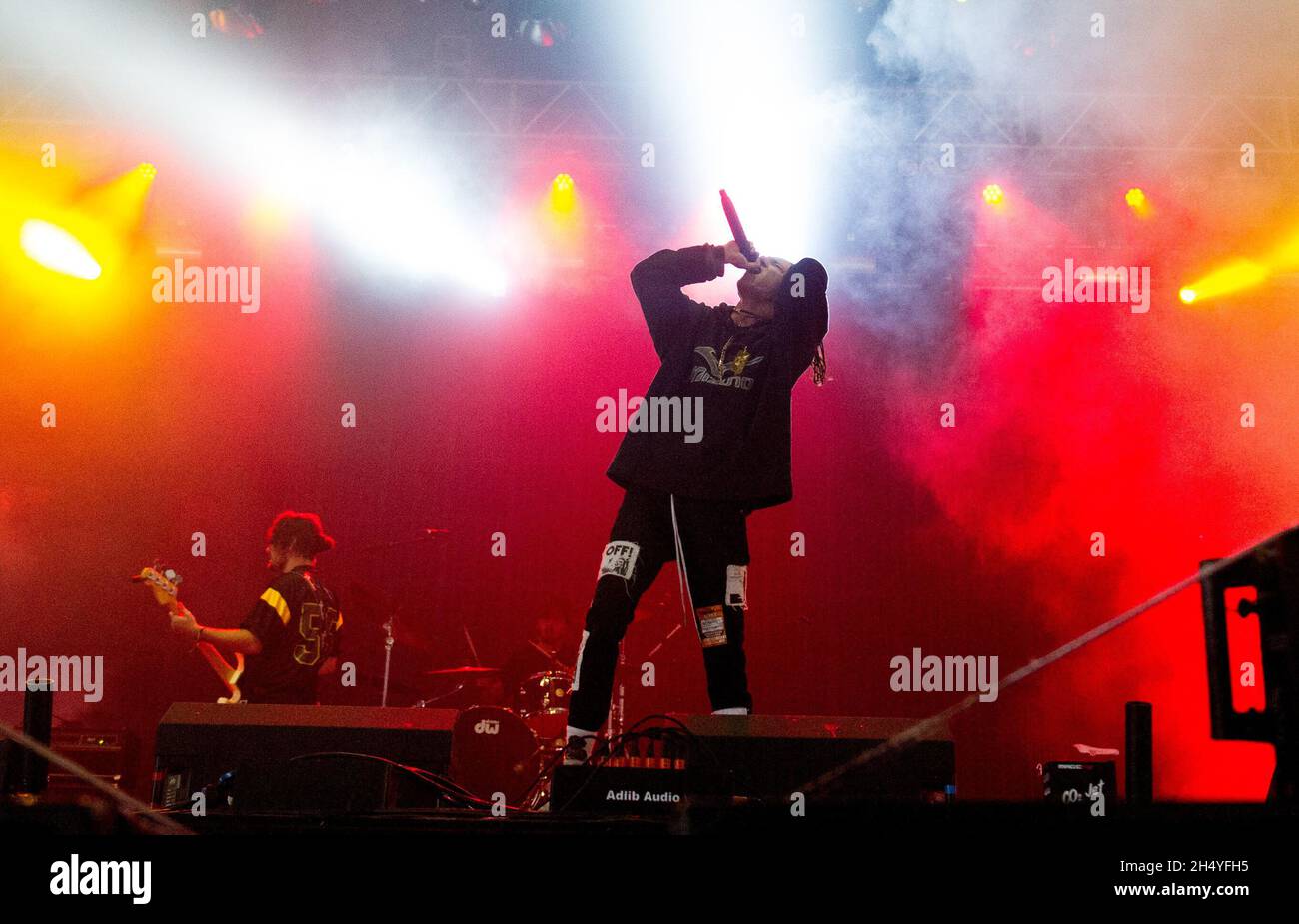 Chase atlantic band hi-res stock photography and images - Alamy
