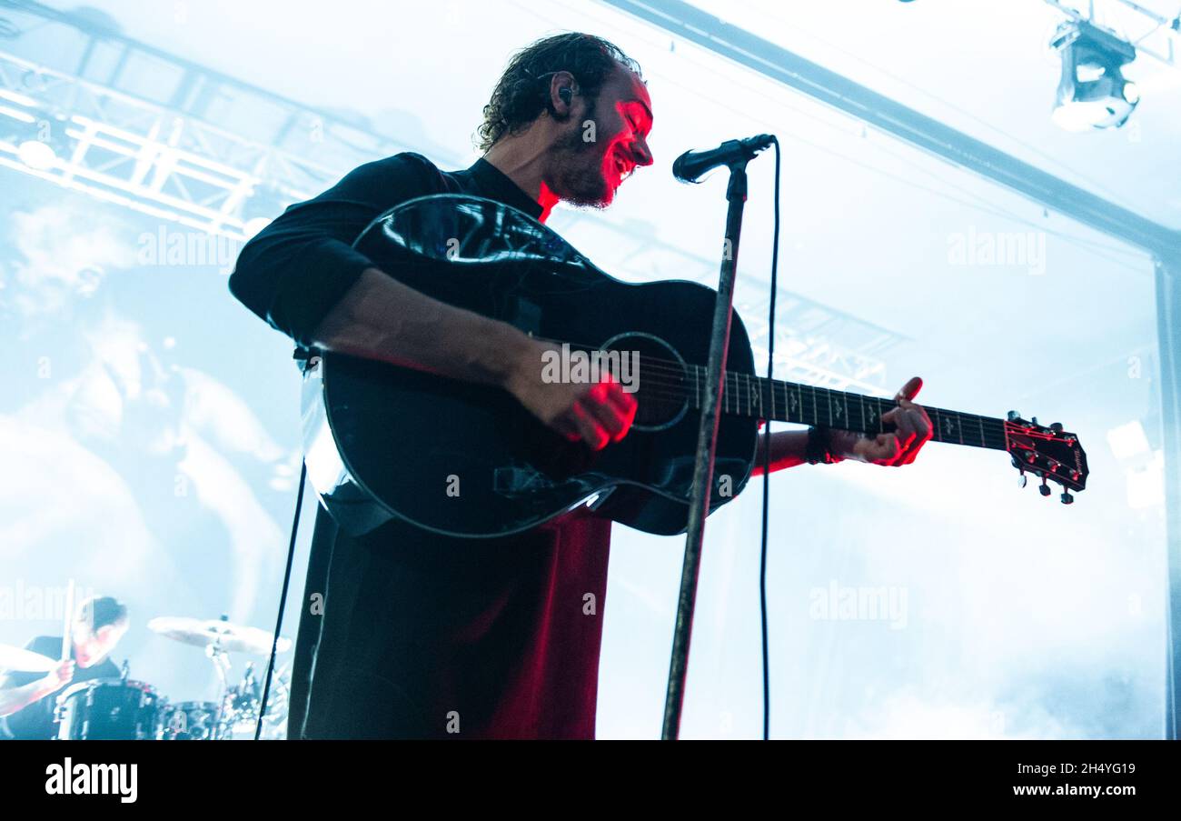 Singer tom smith hi-res stock photography and images - Alamy