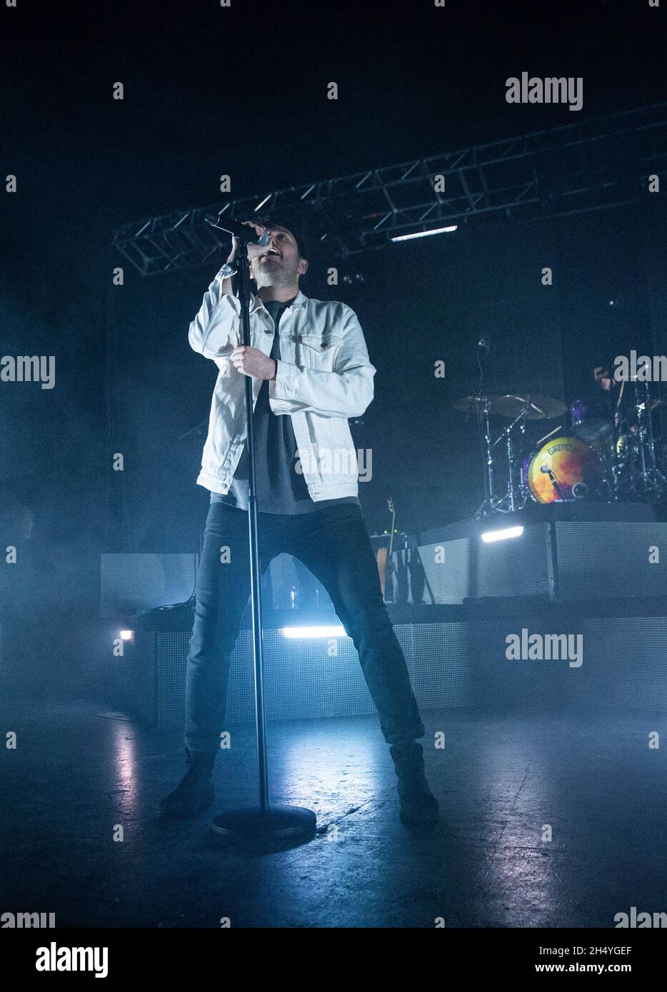 Josh Franceschi of You Me At Six performs on 22 November 2018 at O2 ...