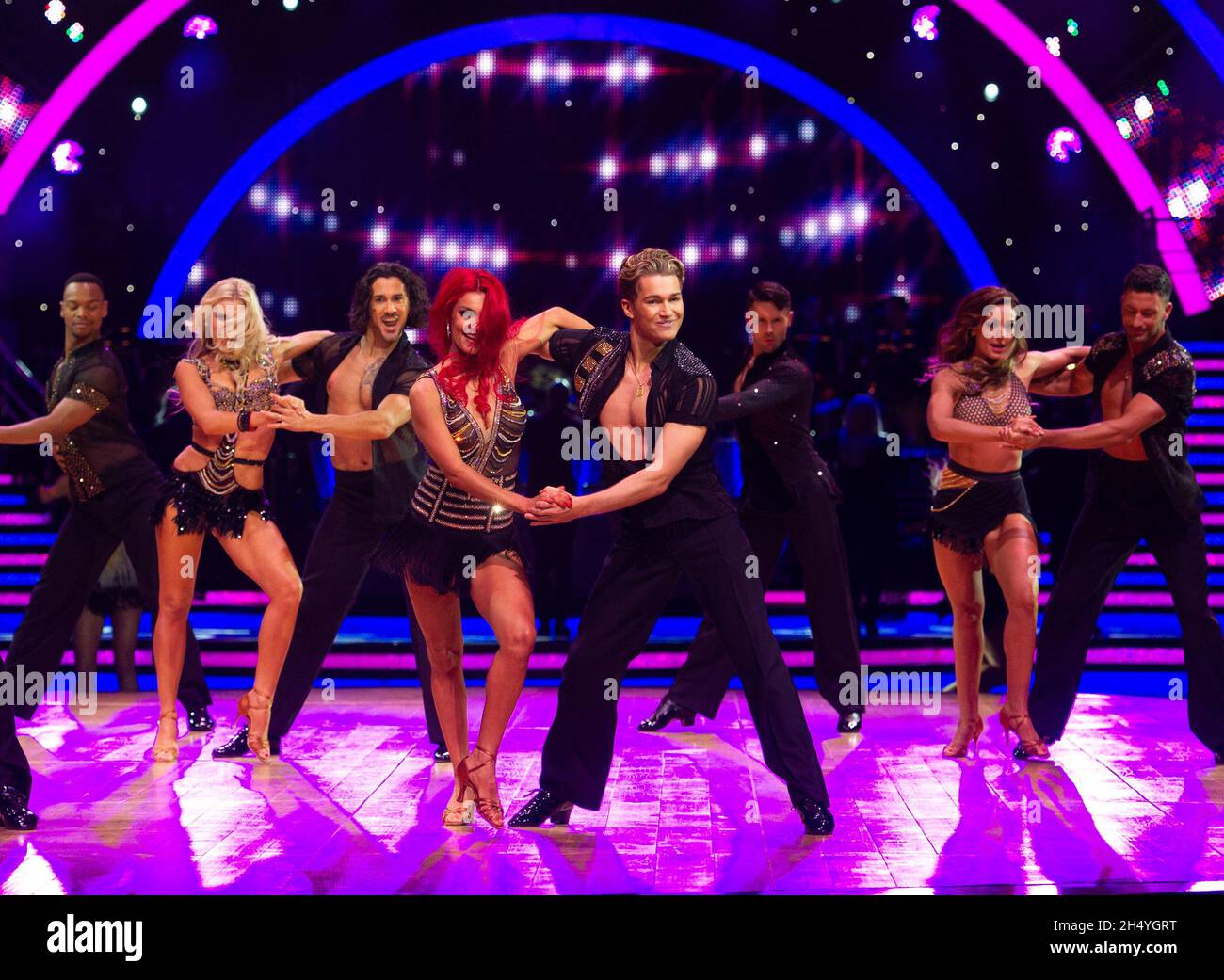 Joe sugg and dianne buswell hi-res stock photography and images - Alamy