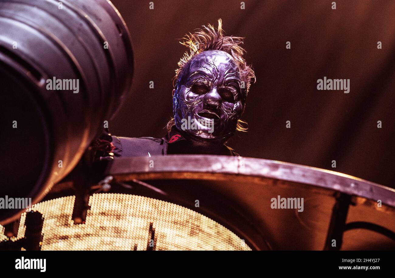 Shawn "Clown" Crahan of Slipknot performs on stage at Arena Birmingham ...