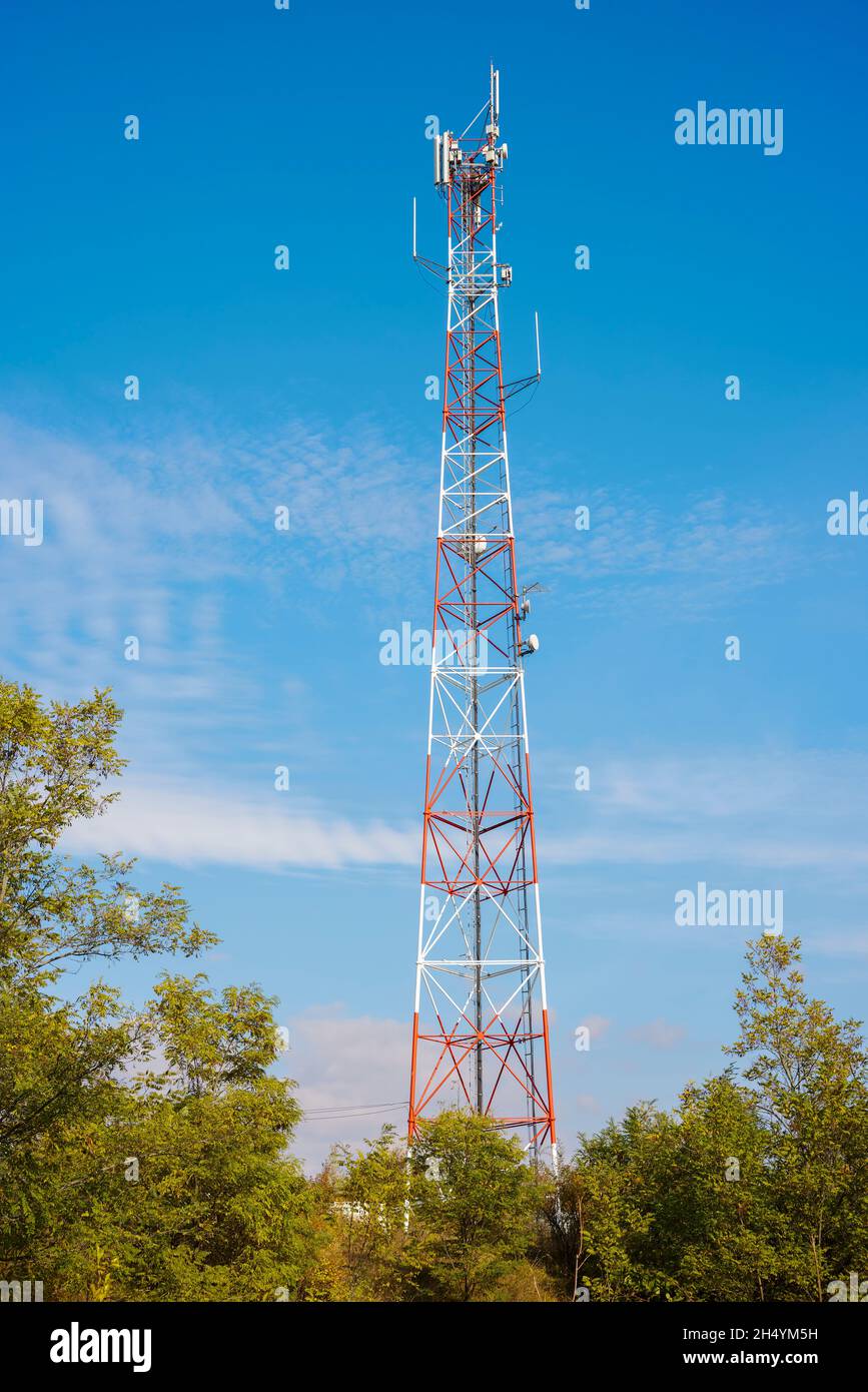 a telecommunication pole with 5g antennas Stock Photo - Alamy