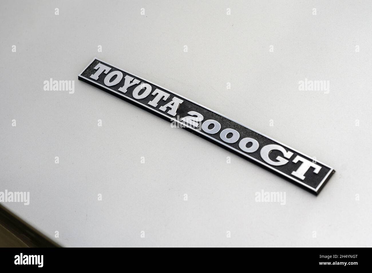 Silver Car Logos And Names