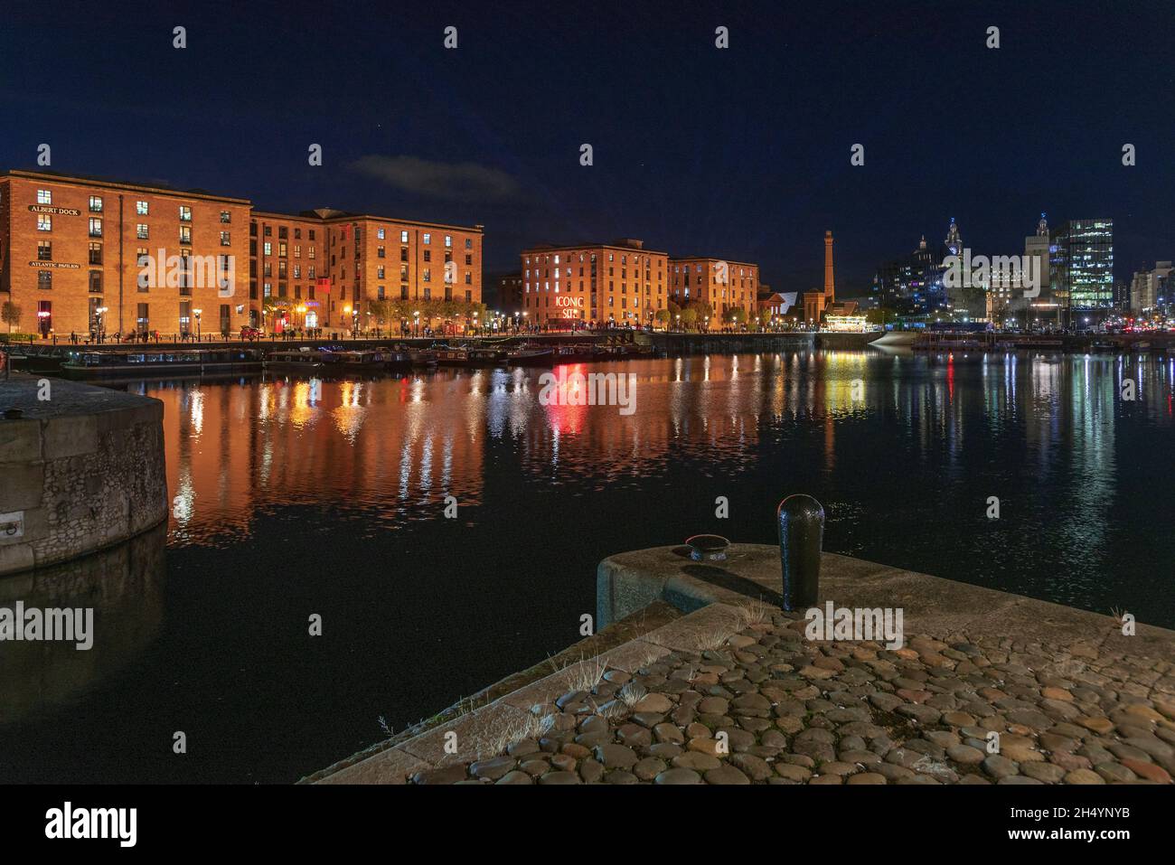 Liver art installation hi-res stock photography and images - Alamy