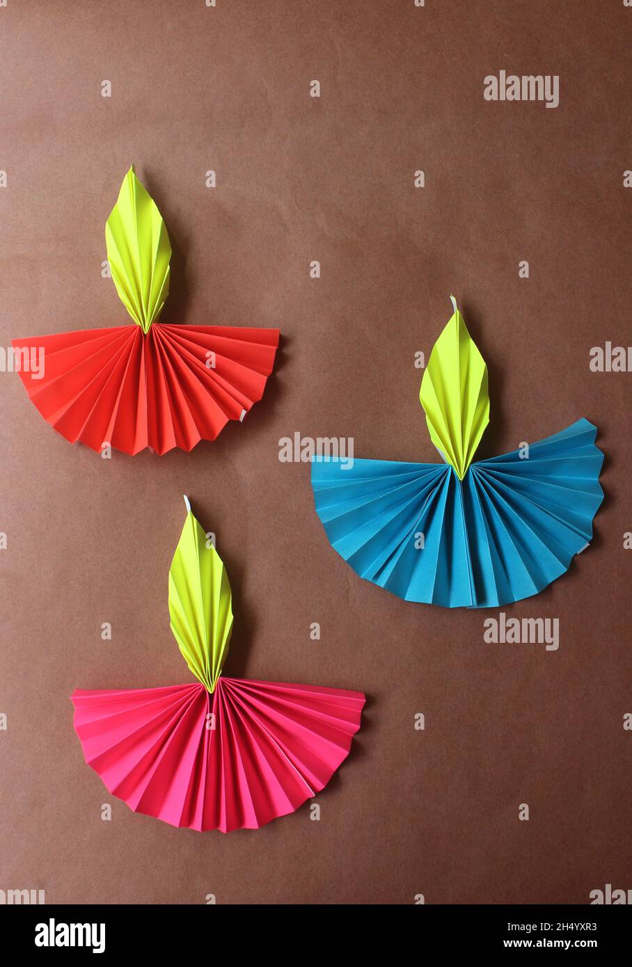 India diwali lamps hi-res stock photography and images - Alamy