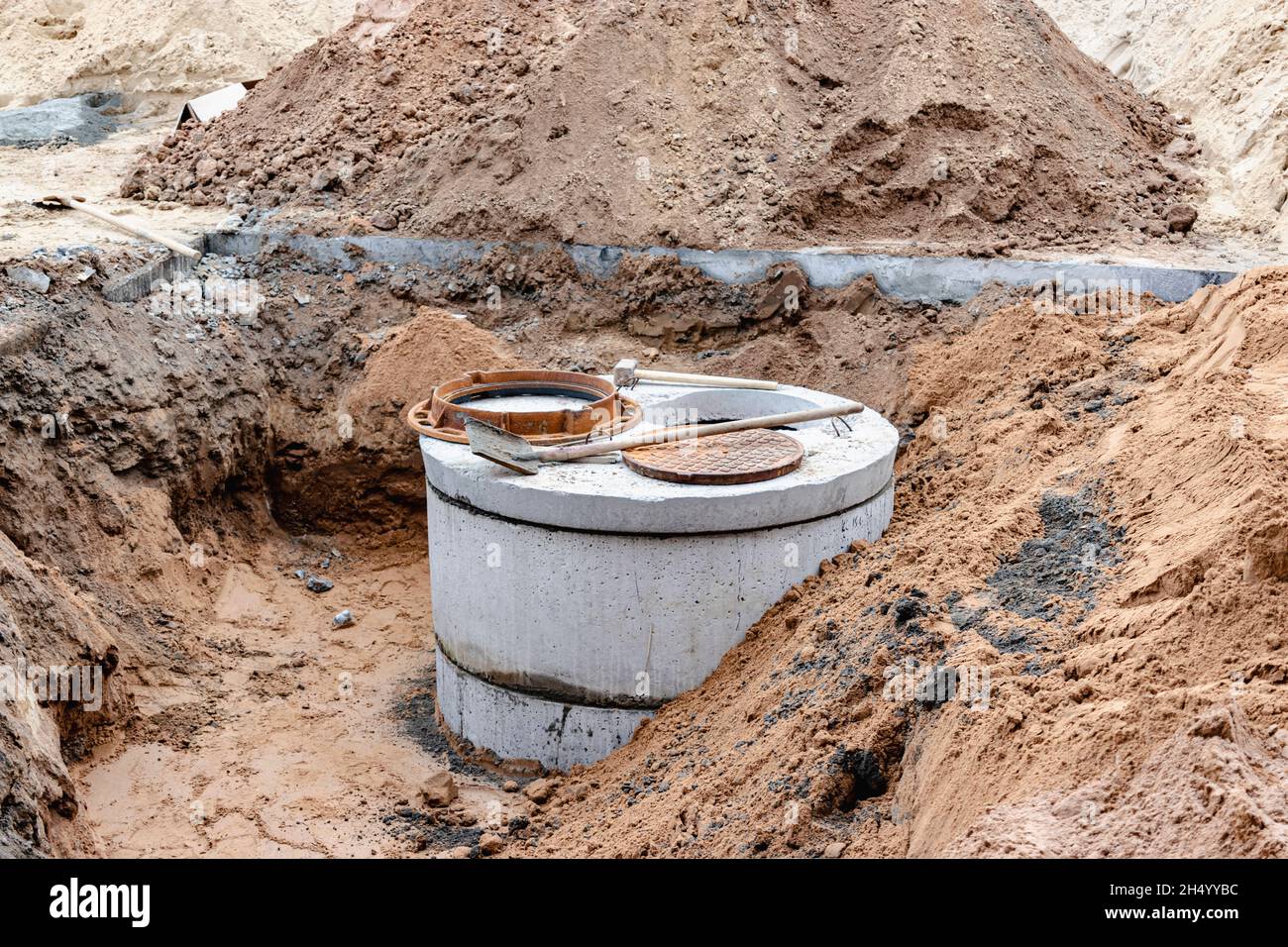 Well Rings Concrete High Resolution Stock Photography and Images - Alamy