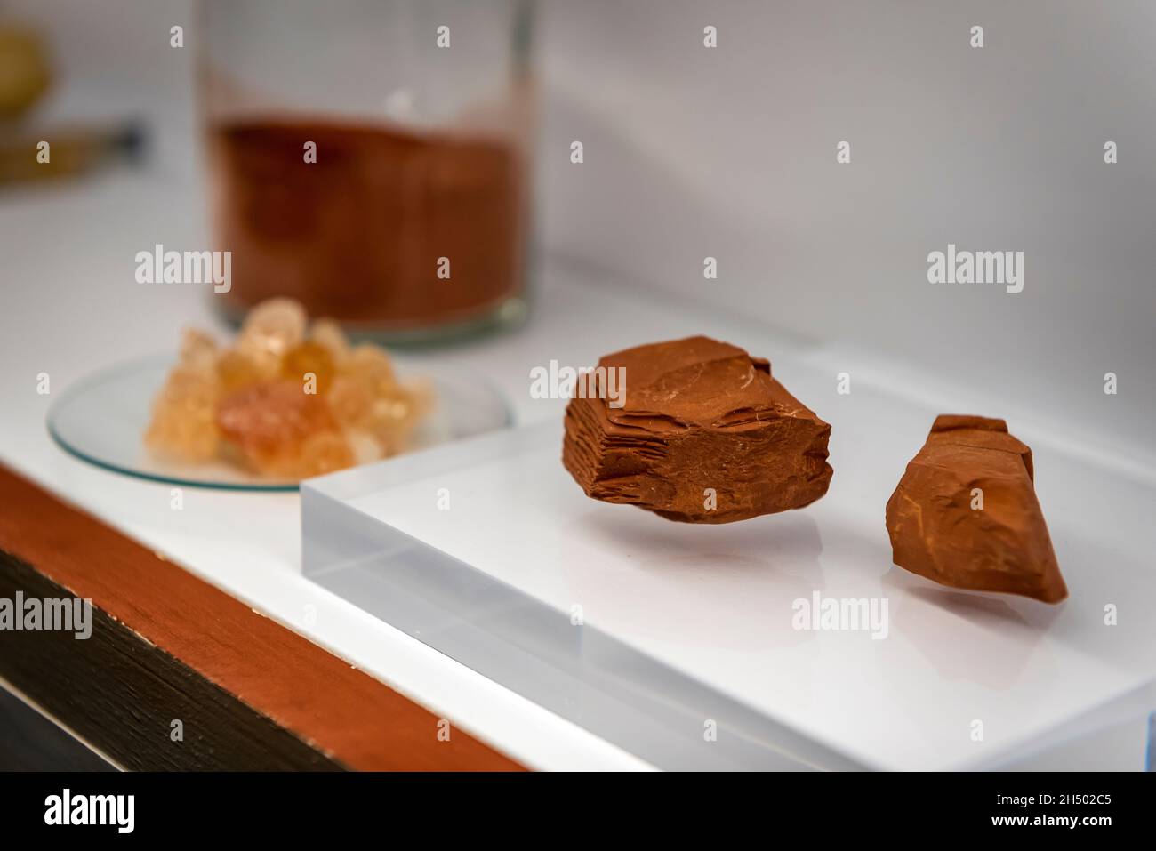 Ochre powder hi-res stock photography and images - Alamy