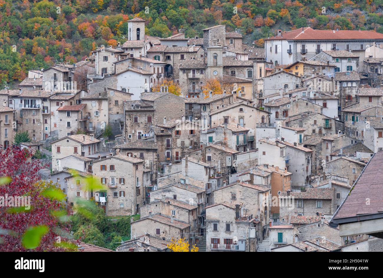 Scanno (Abruzzo, Italy) - The medieval village of Scanno, in the ...