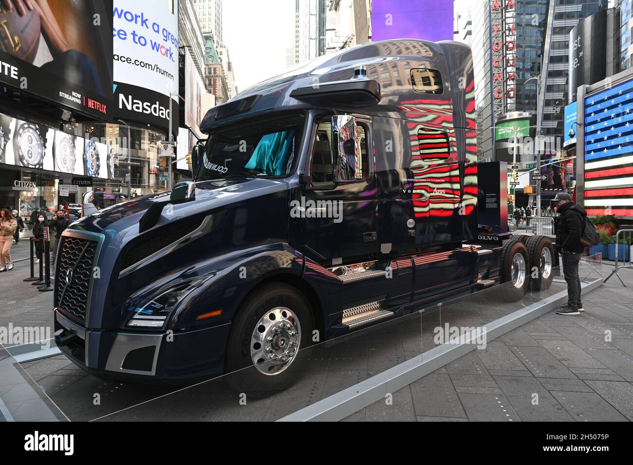 Autonomous-vehicle technology company Aurora Innovation Inc. display ...