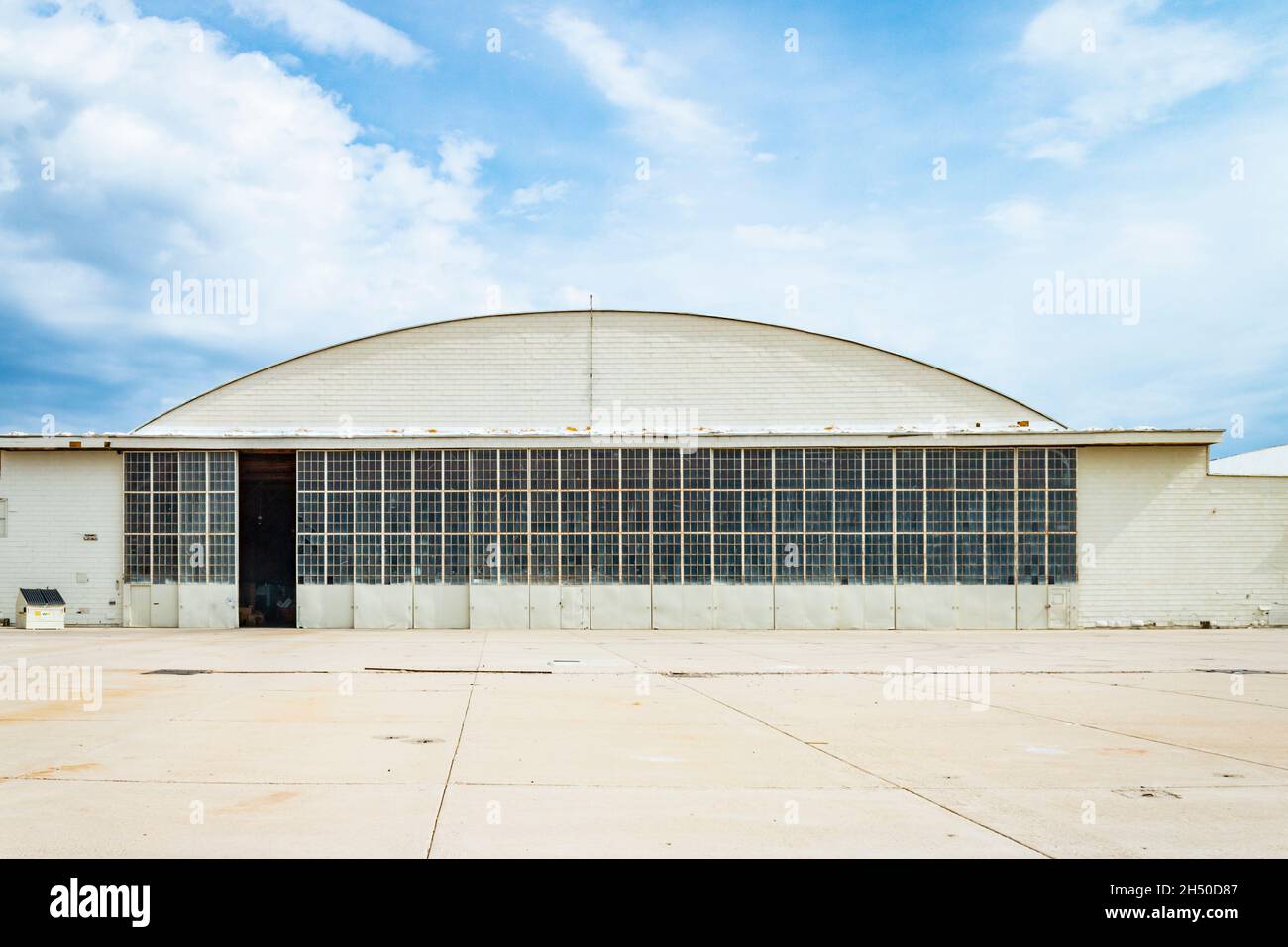 aircraft hanger on airbase Arizona Stock Photo - Alamy