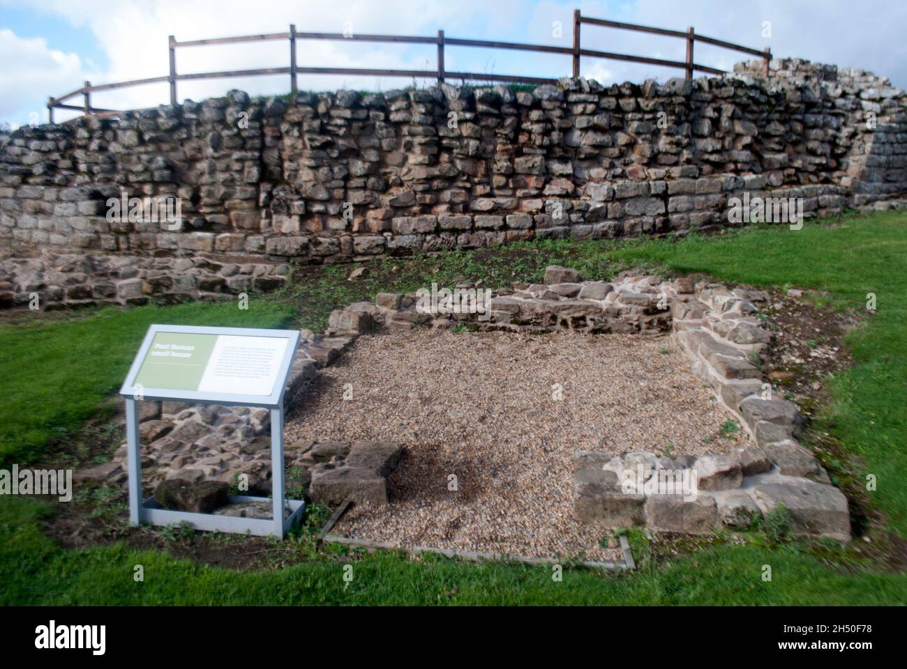 Post Roman Small House with wall in the background at Vindolanda Fort ...