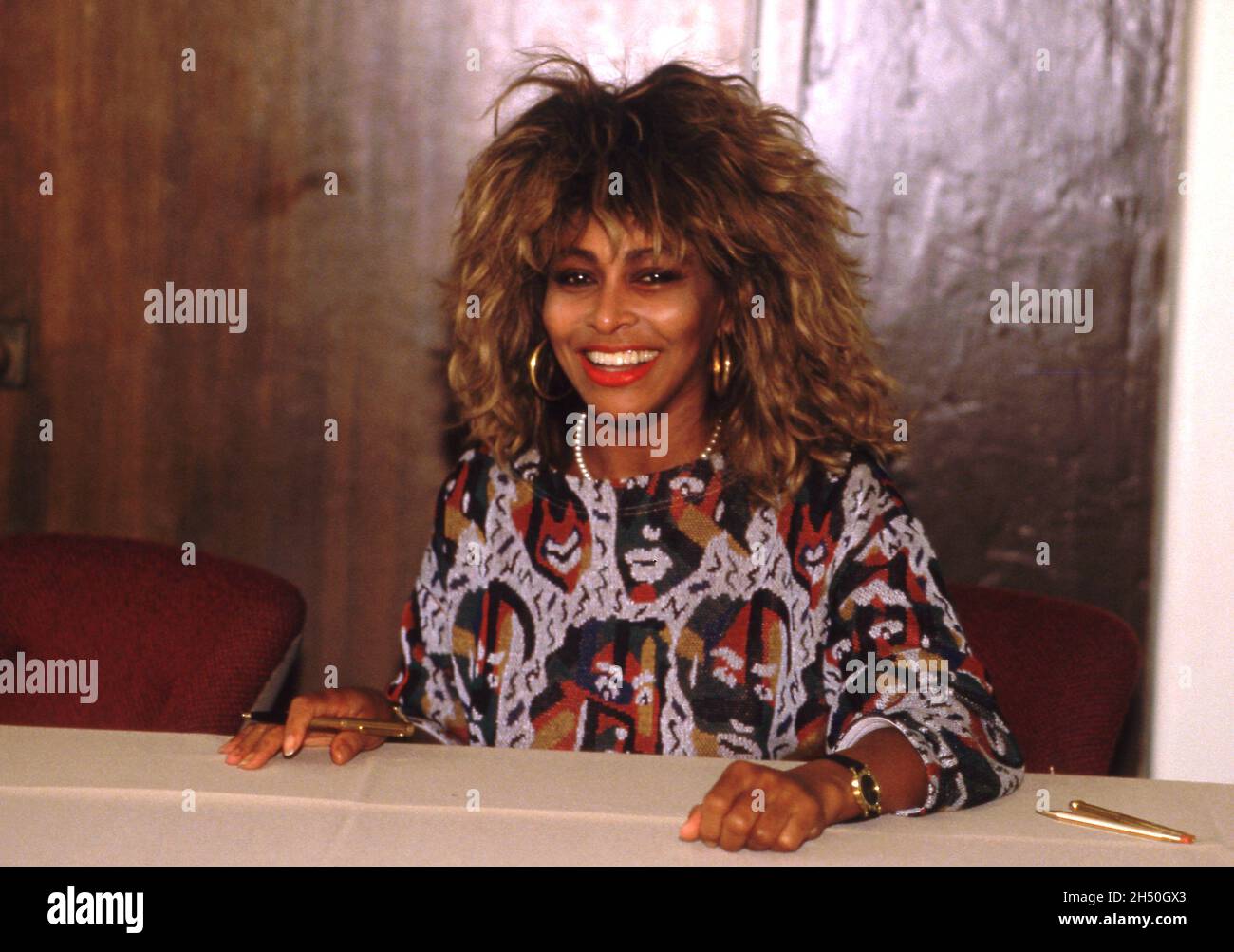 Tina Turner at the signing of her New Book "I, Tina" - August 26, 1986 ...