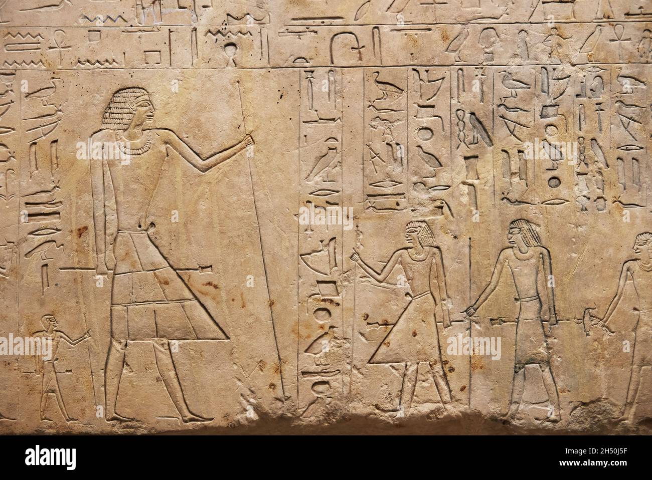 Ancient Egyptian funerary reilef, 2150-2052 BC, Saqqara . Louvre Museum ...