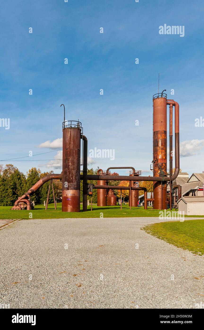 Old, rusted gasification plant at Gas Works Park in Seattle, Washington ...