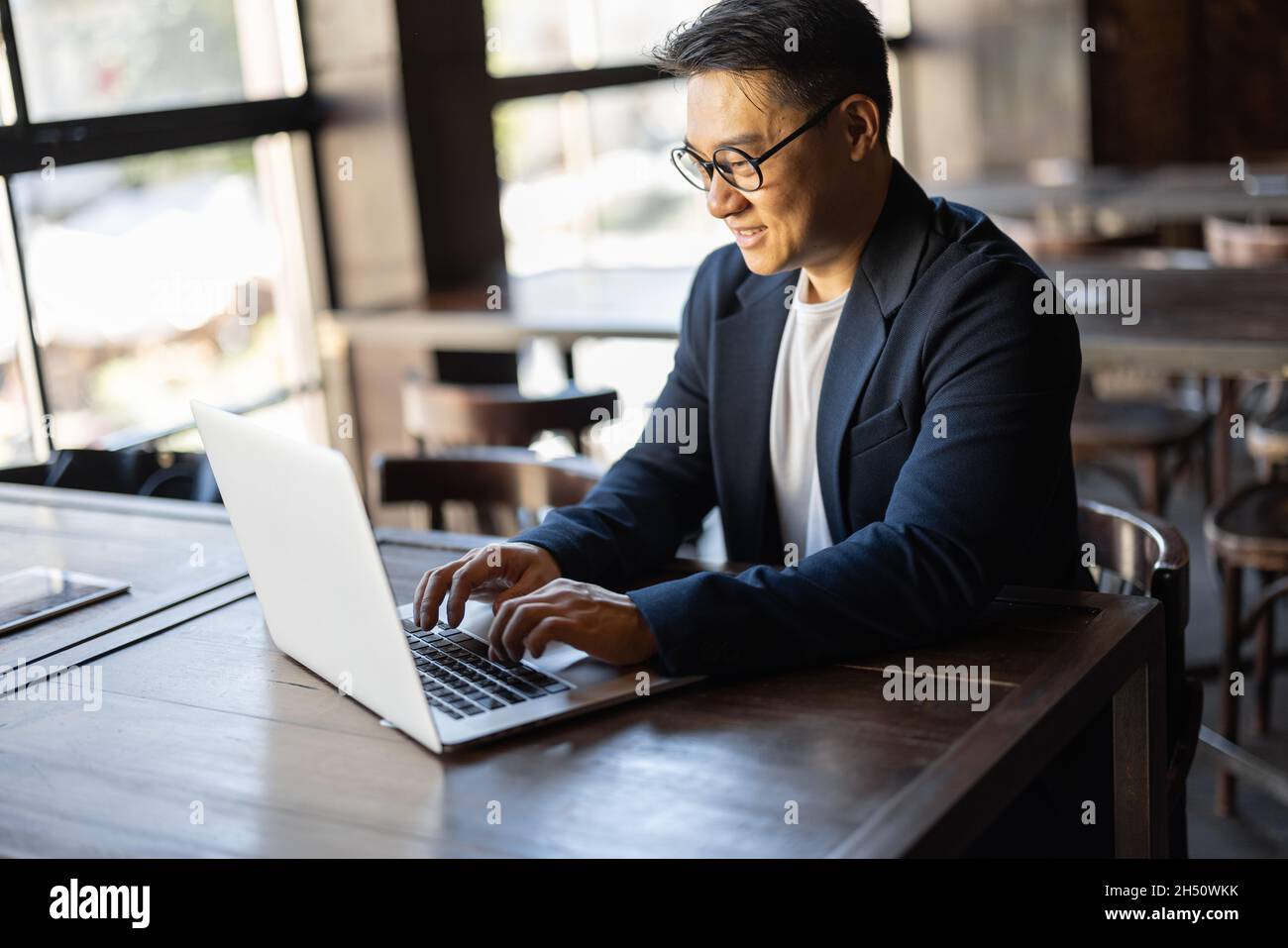 Korean typing hi-res stock photography and images - Alamy