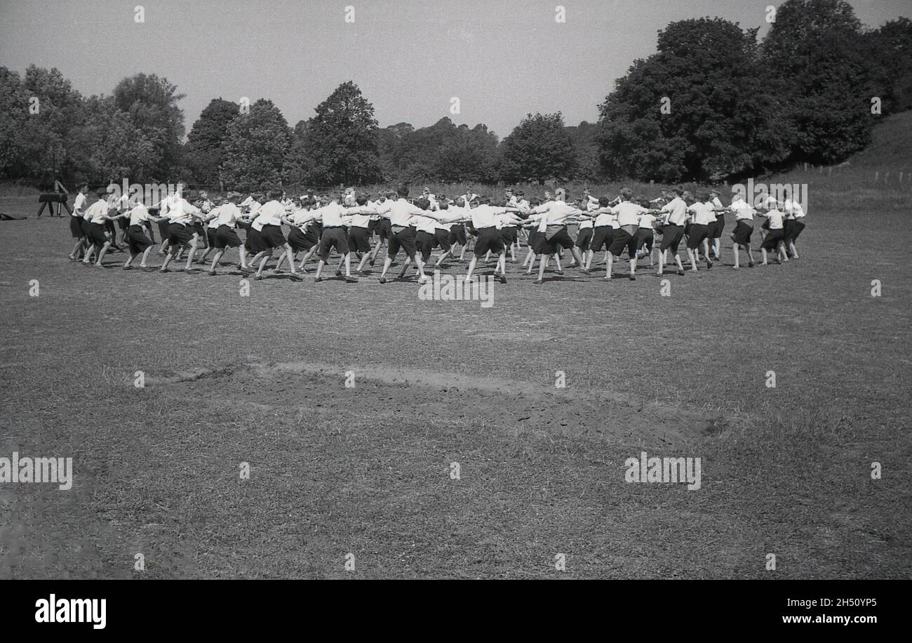 Pe class 1950s hi-res stock photography and images - Alamy
