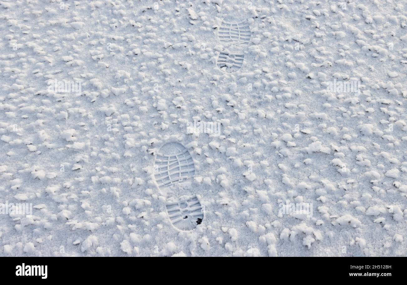 First footsteps trail hi-res stock photography and images - Alamy