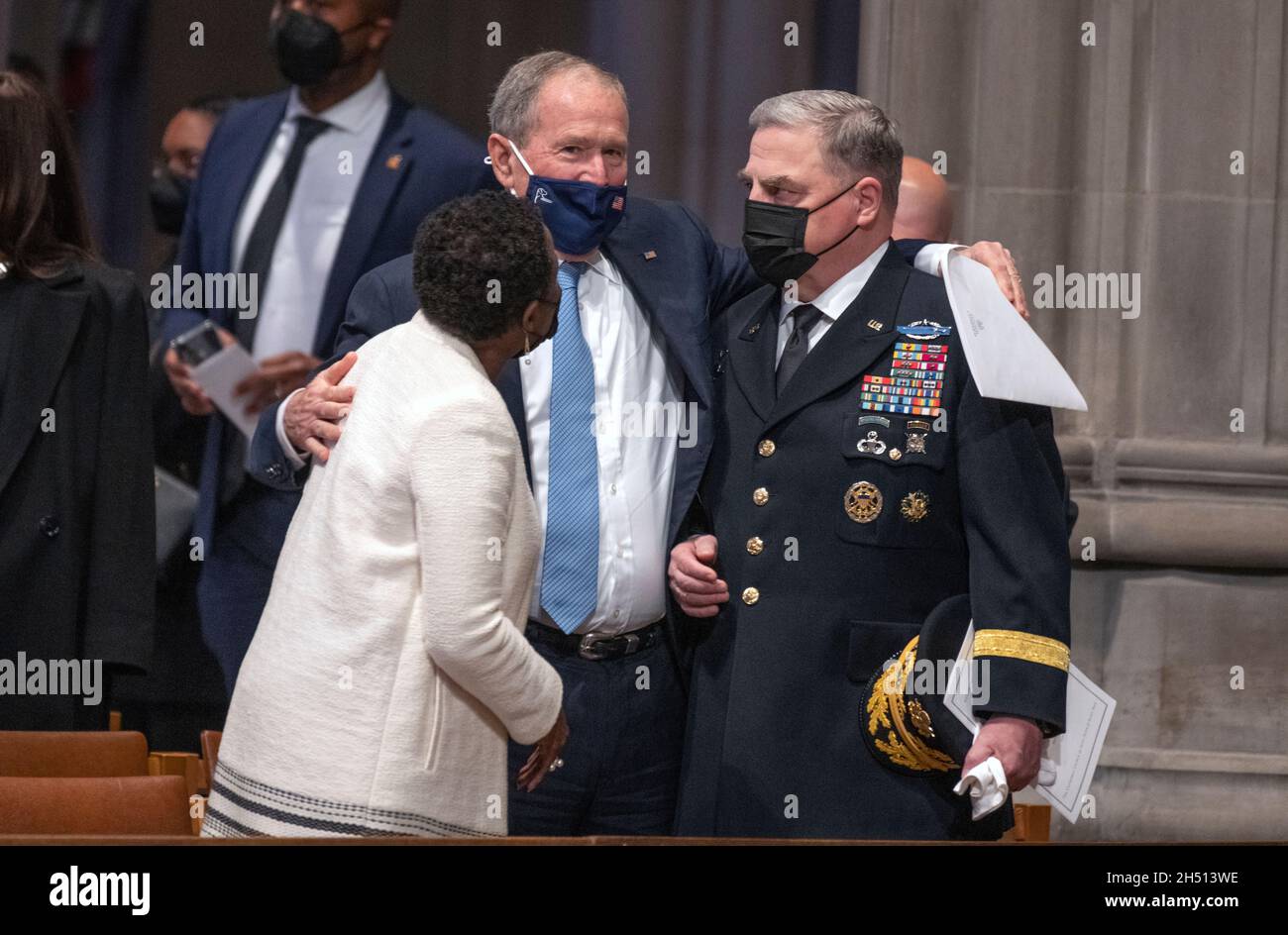 Colin powell bush hi-res stock photography and images - Alamy