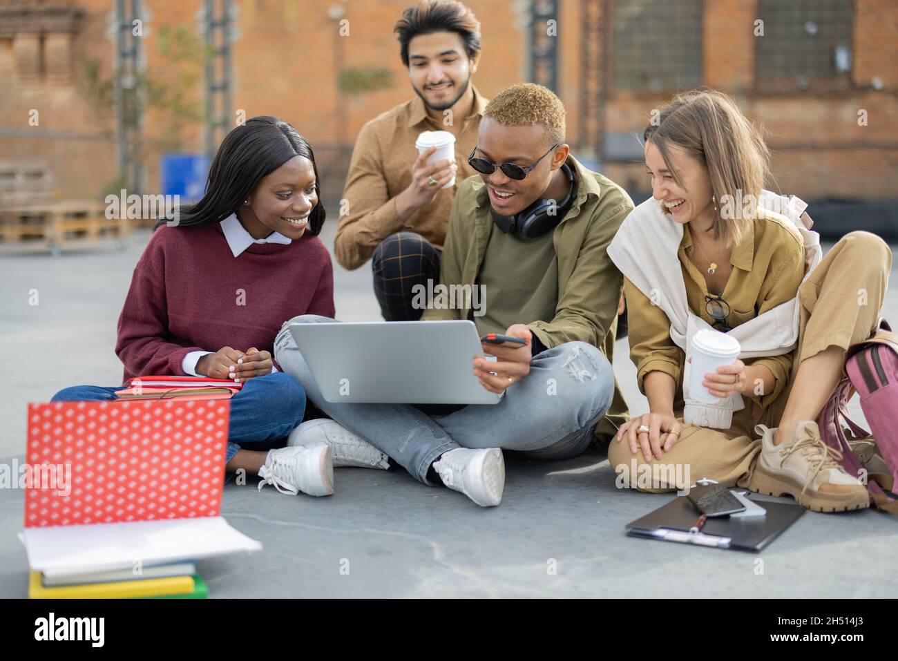 Indian college friends enjoy hi-res stock photography and images - Alamy