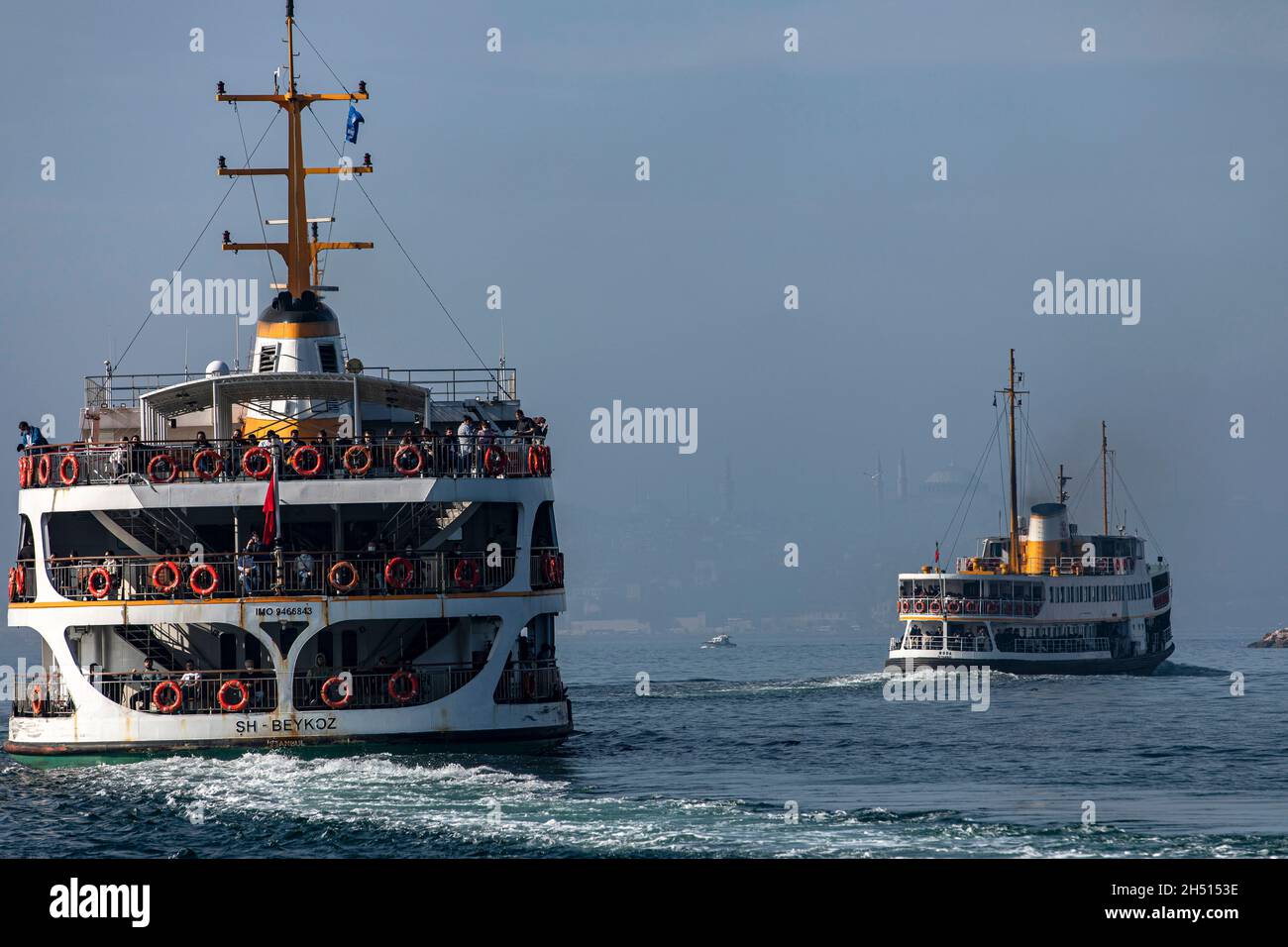 City line ferries hi-res stock photography and images - Alamy