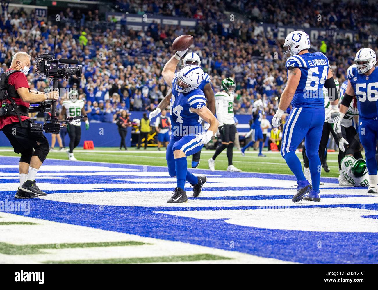 November 04, 2021: Indianapolis Colts tight end Jack Doyle (84) spikes ...