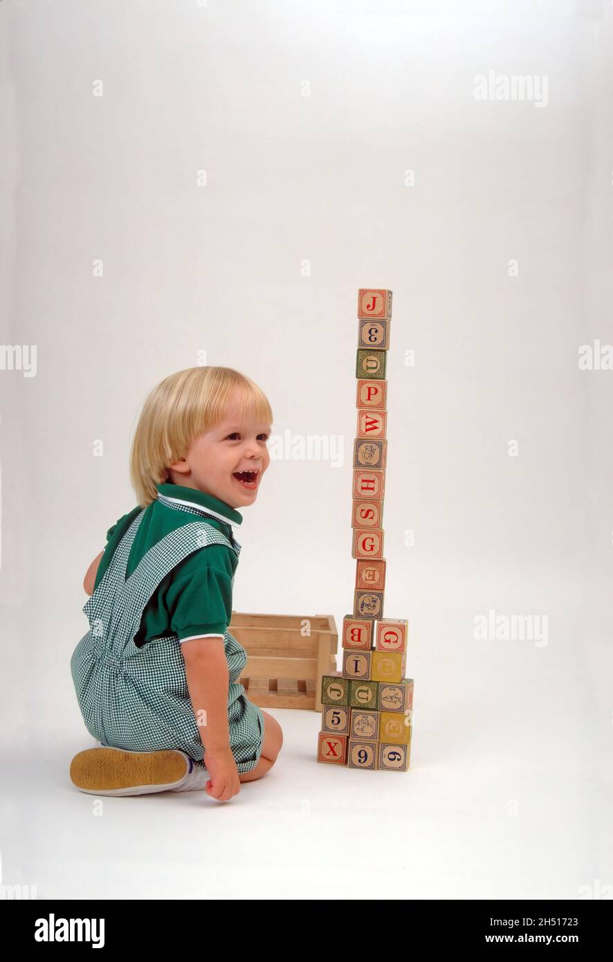 Stacking two blocks hi-res stock photography and images - Alamy