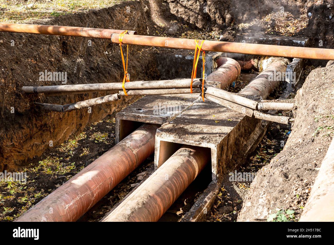 Conduit trench hi-res stock photography and images - Alamy