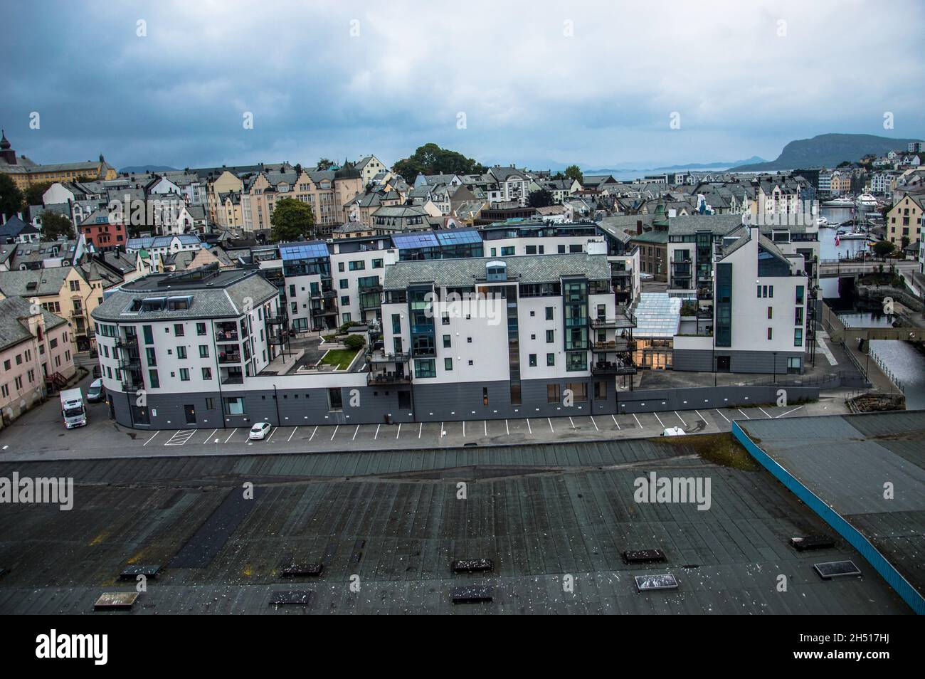Noruega alesund hi-res stock photography and images - Alamy