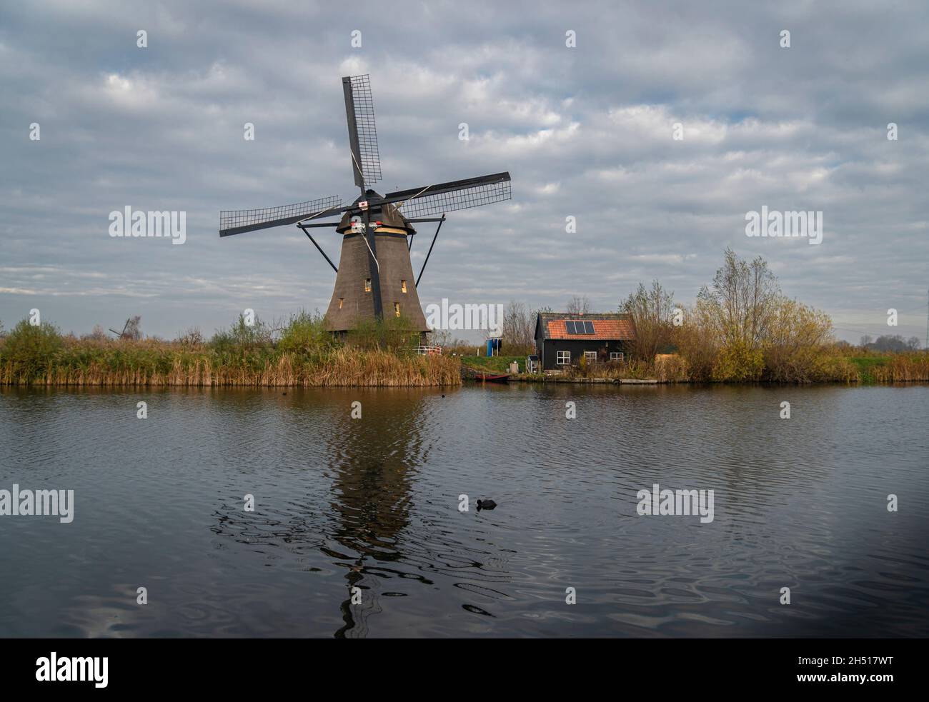 Ancient windmill at, Kinderdijk, Netherlands Stock Photo - Alamy