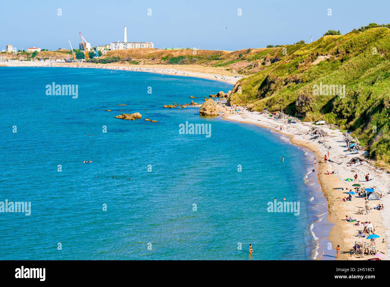 Punta Aderci and Punta Penna beach in Vasto, Abruzzo Stock Photo - Alamy