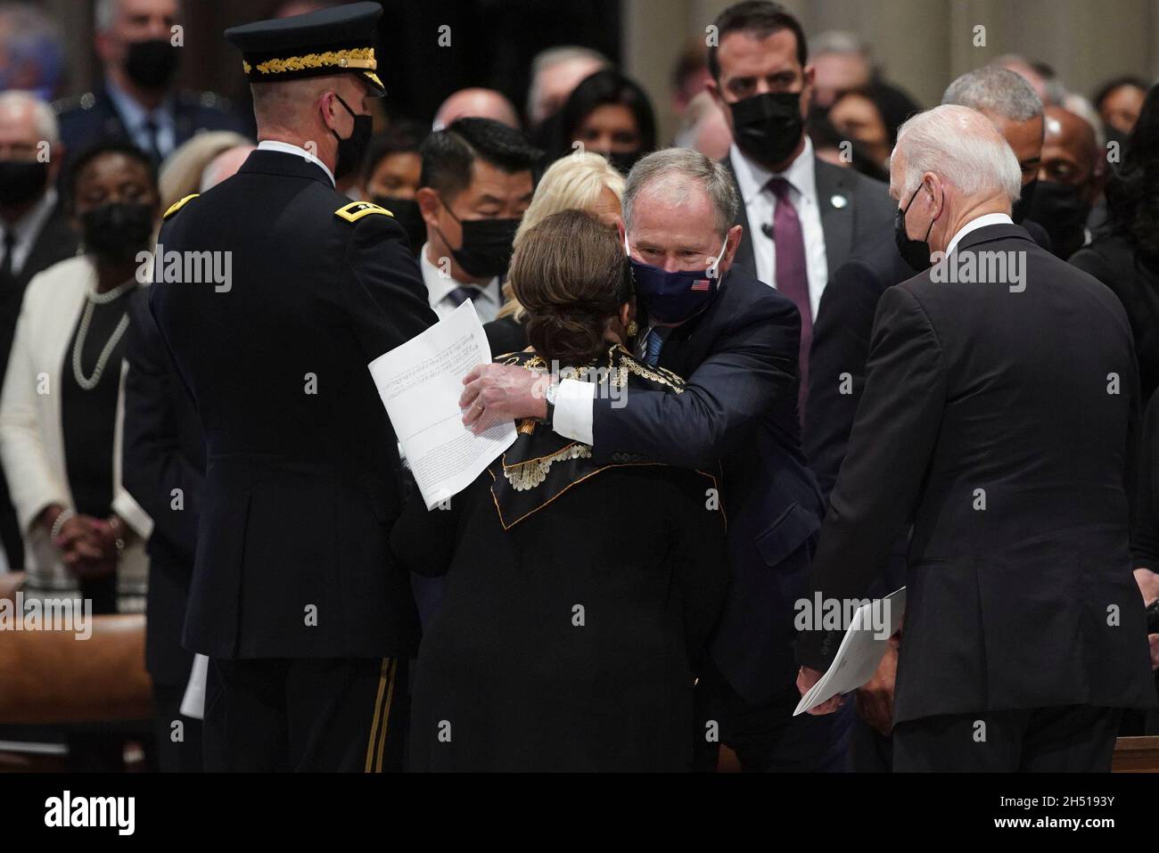 Colin powell and wife alma powell hi-res stock photography and images ...