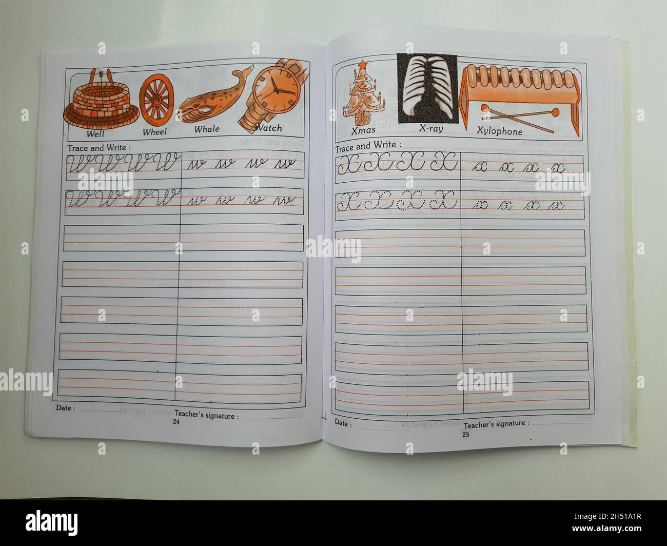 Cursive worksheets hi-res stock photography and images - Alamy