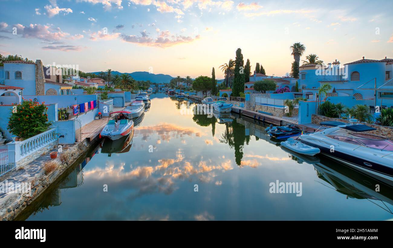 Fabulous resort hi-res stock photography and images - Alamy