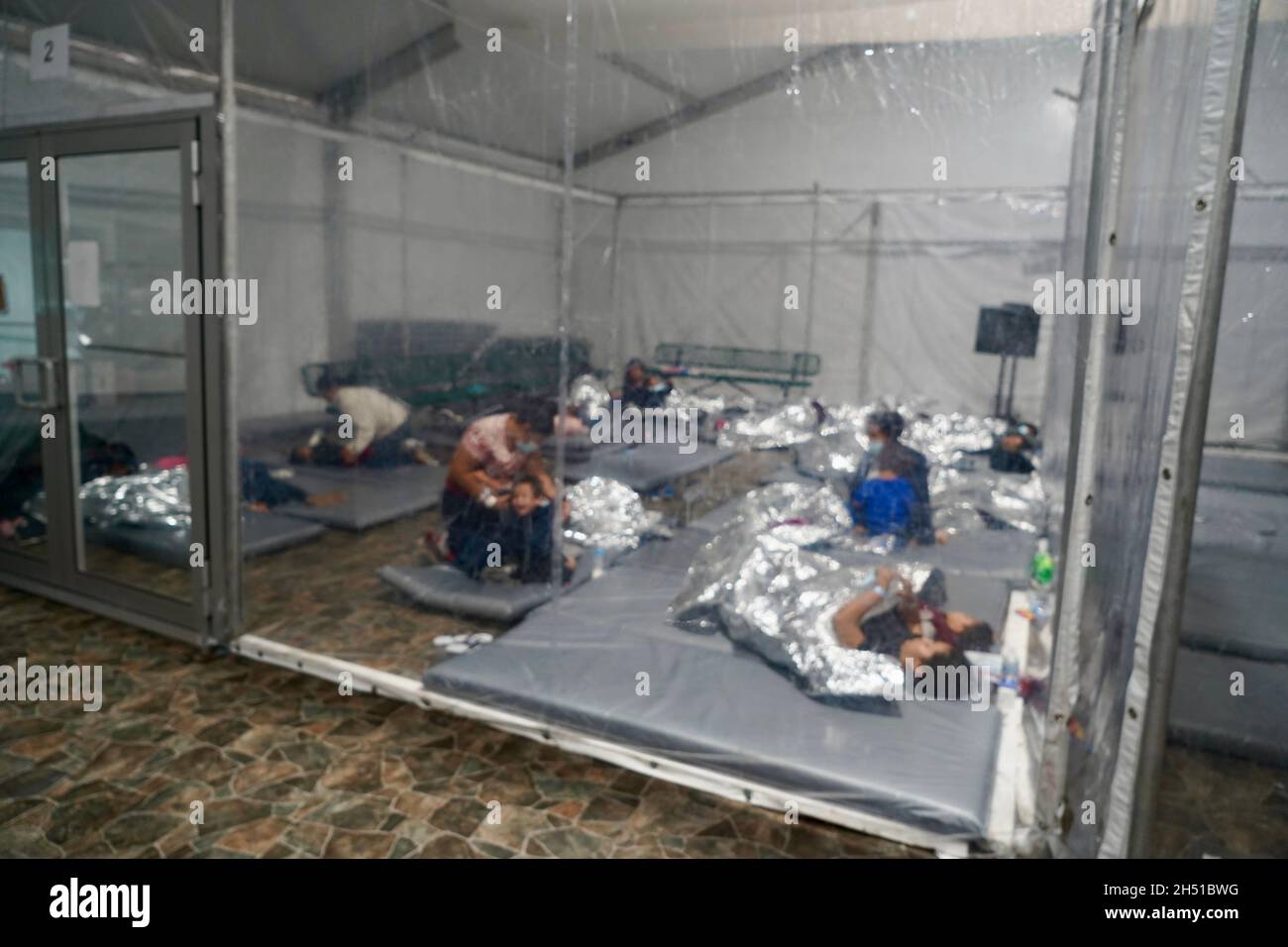 America border detention center hi-res stock photography and images - Alamy