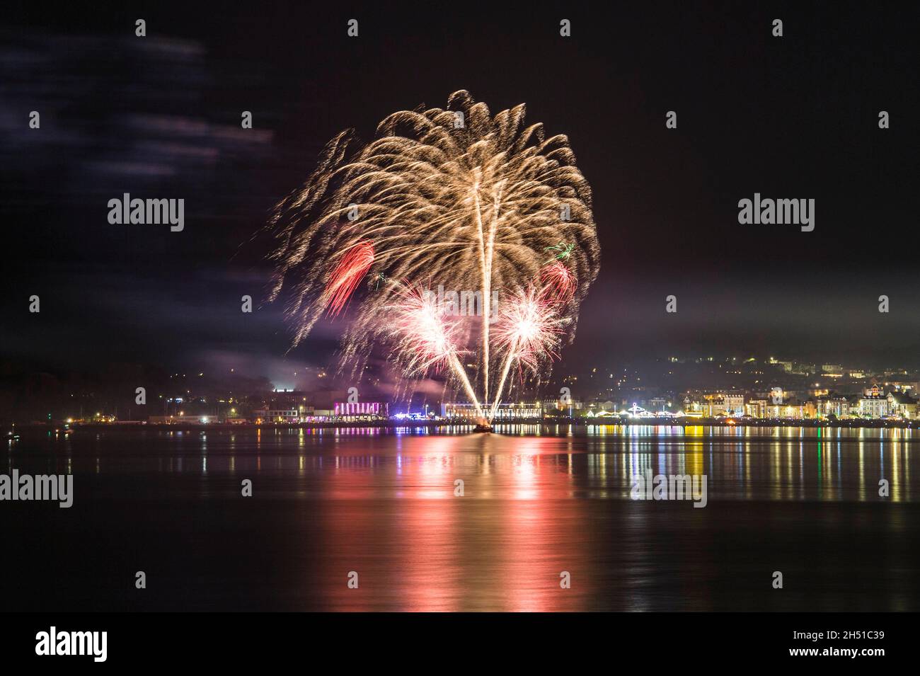 Weymouth fireworks hi-res stock photography and images - Alamy