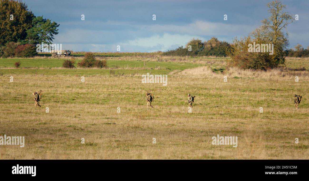 British soldiers of the parachute regiment, 16th air assault tabbing ...