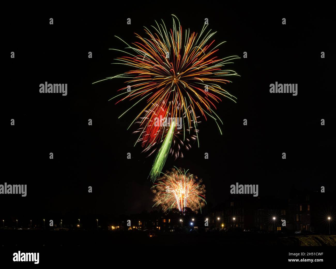 Guy fawkes bonfire fireworks hi-res stock photography and images - Alamy