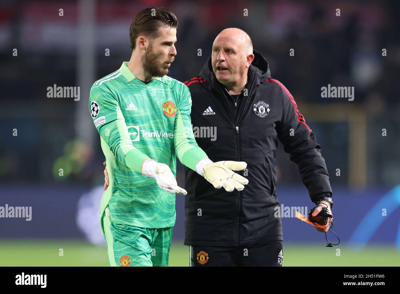 Richard harris the field hi-res stock photography and images - Alamy